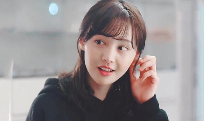 Zhang Heng's lies have been exposed one after another, Zheng Shuang ...