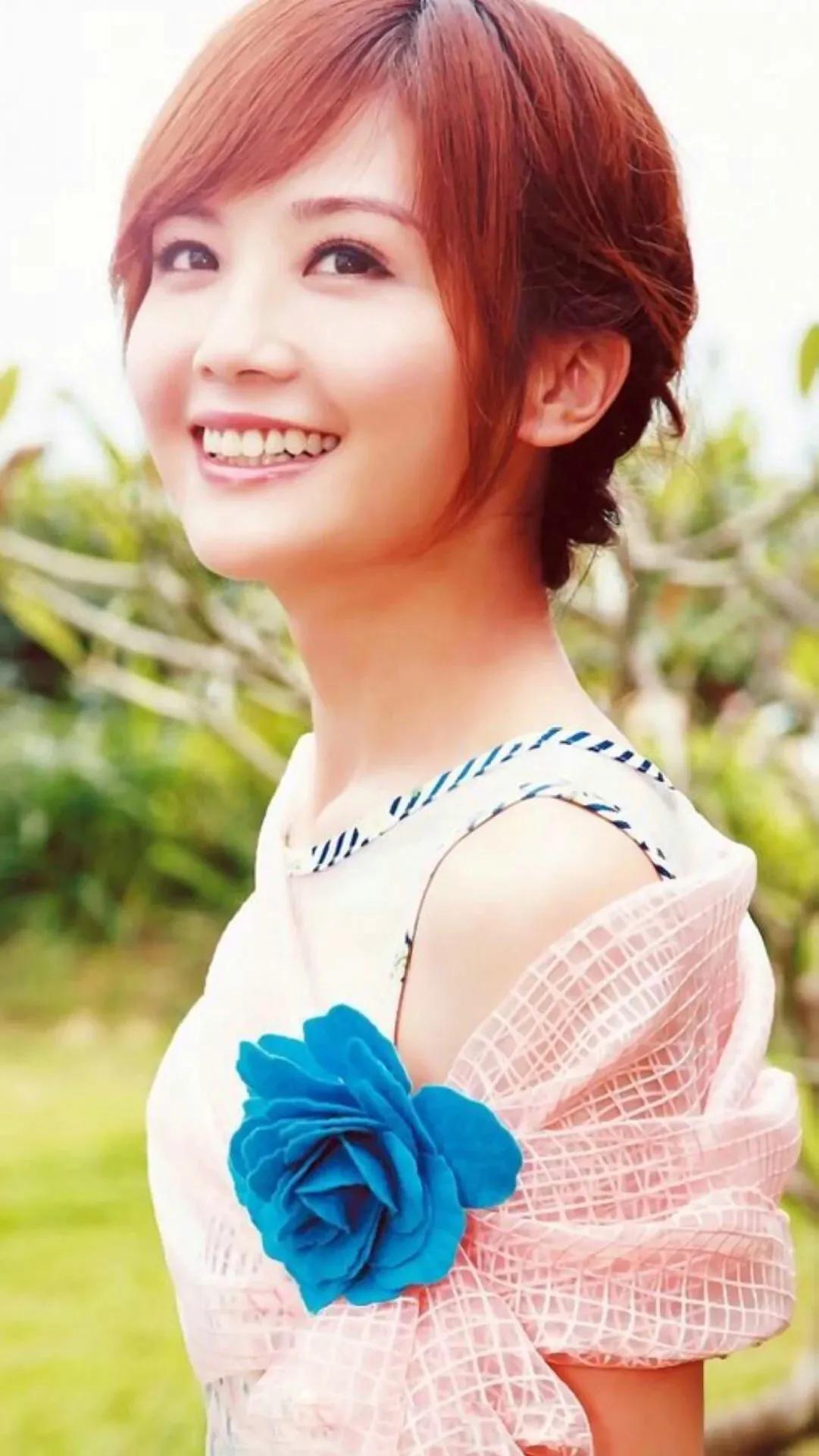 A set of Charlene Choi's exquisite photo gallery: Fully show the charm ...