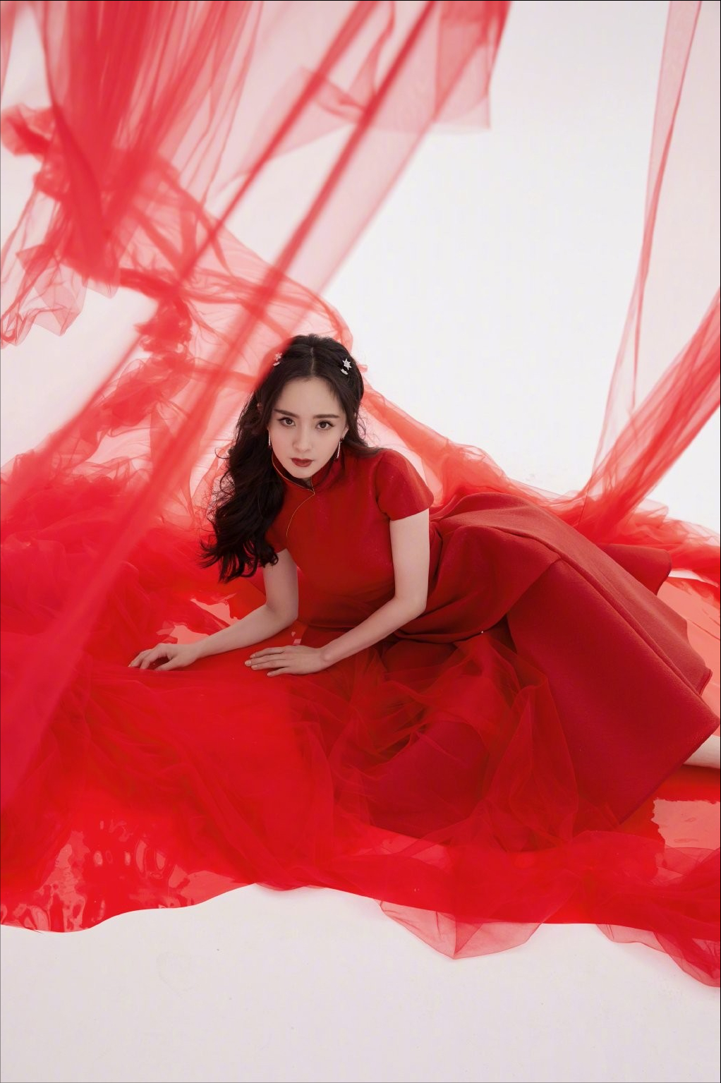 Yang Mi is really good, and a red dress is good, seeing this state is ...
