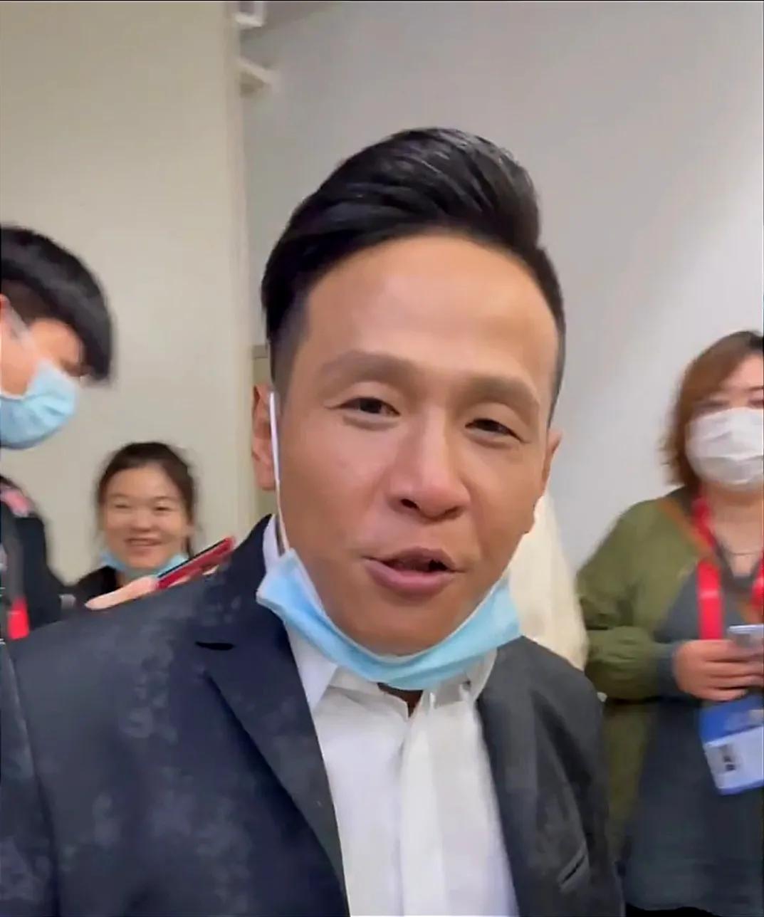 How did Song Xiaobao, a kid picking up tatters in the street, become a ...