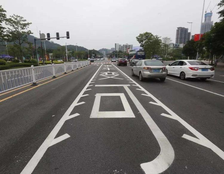 What does the fishbone line on high speed mean?Many old drivers have ...