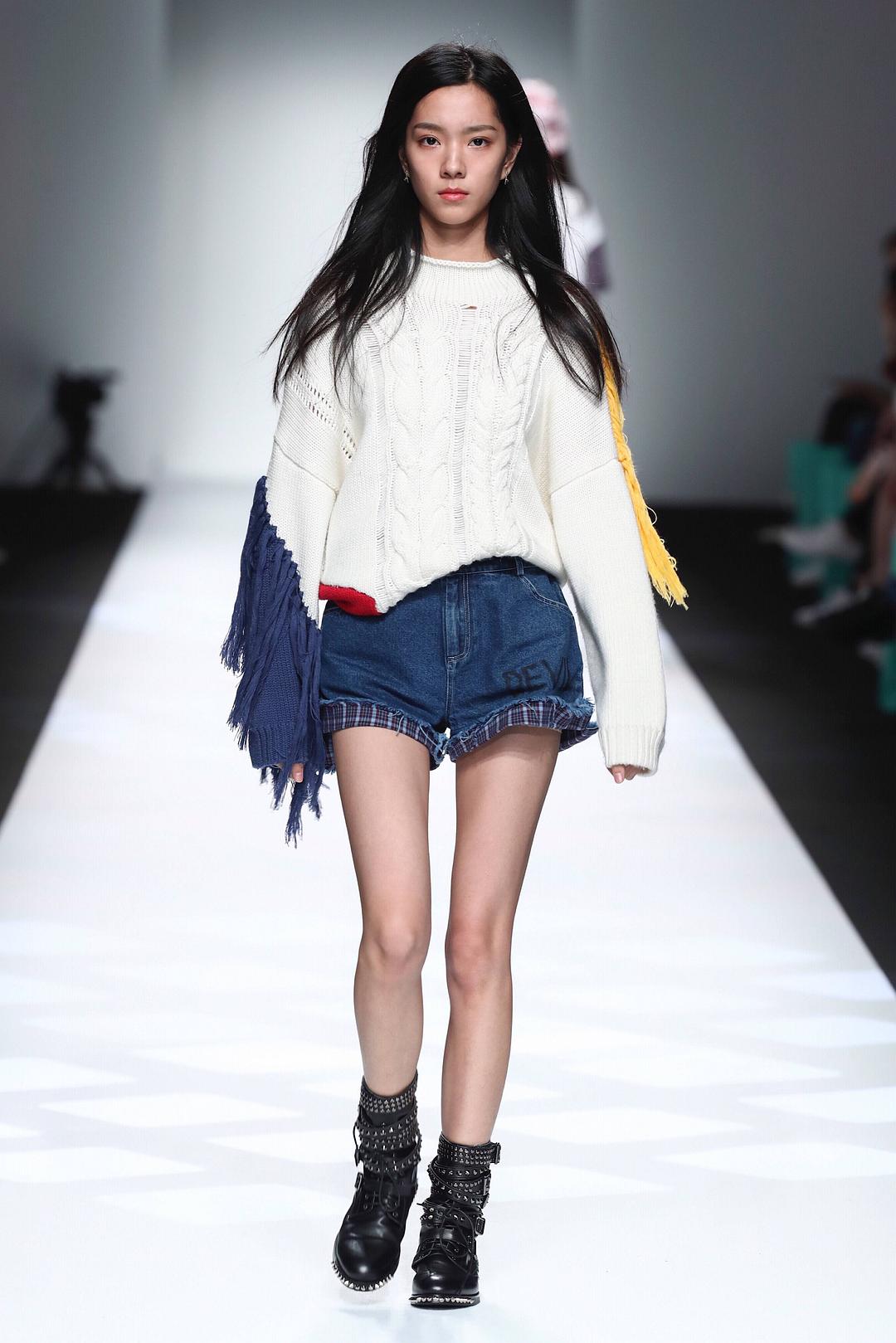 Star Picture-Zhuang Dafei - iNEWS