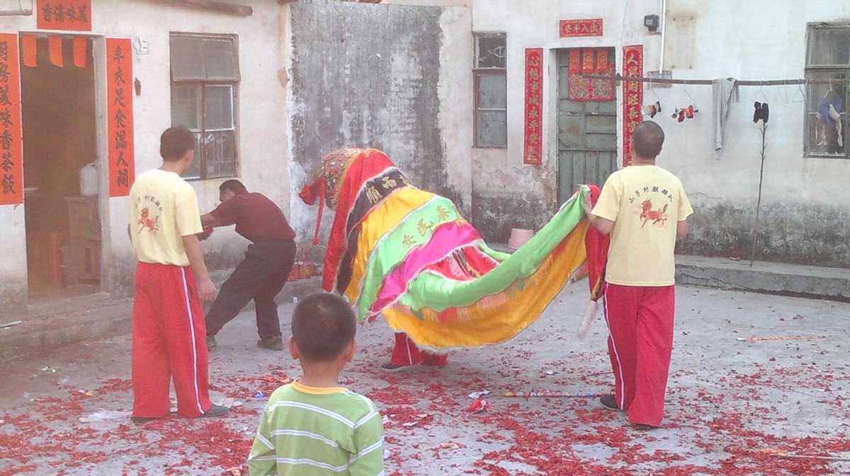 Hakka traditional custom performances active in the folk, Dongjiang ...