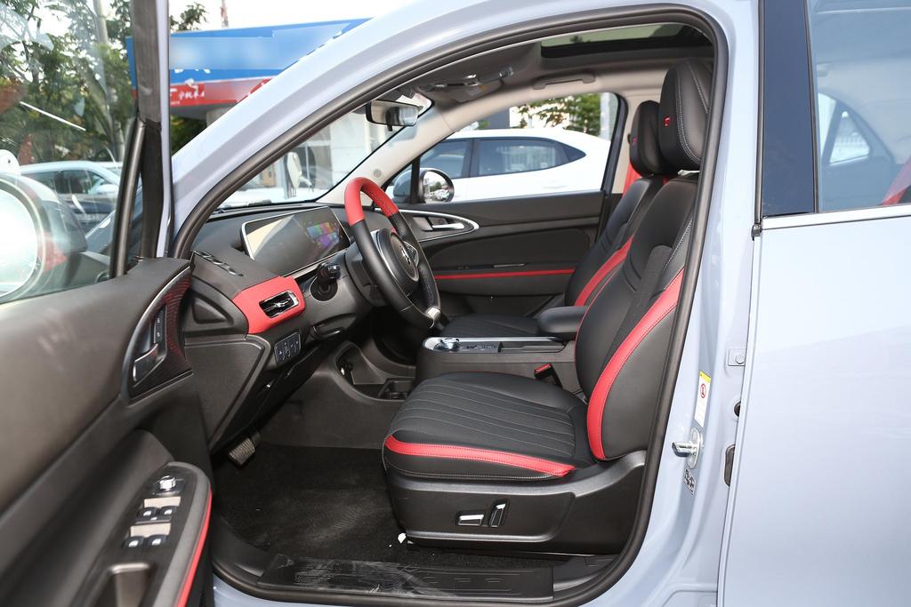Xuzhou Hongjin Yioula 2022 Good Cat GT Mulan Edition new car is on the ...