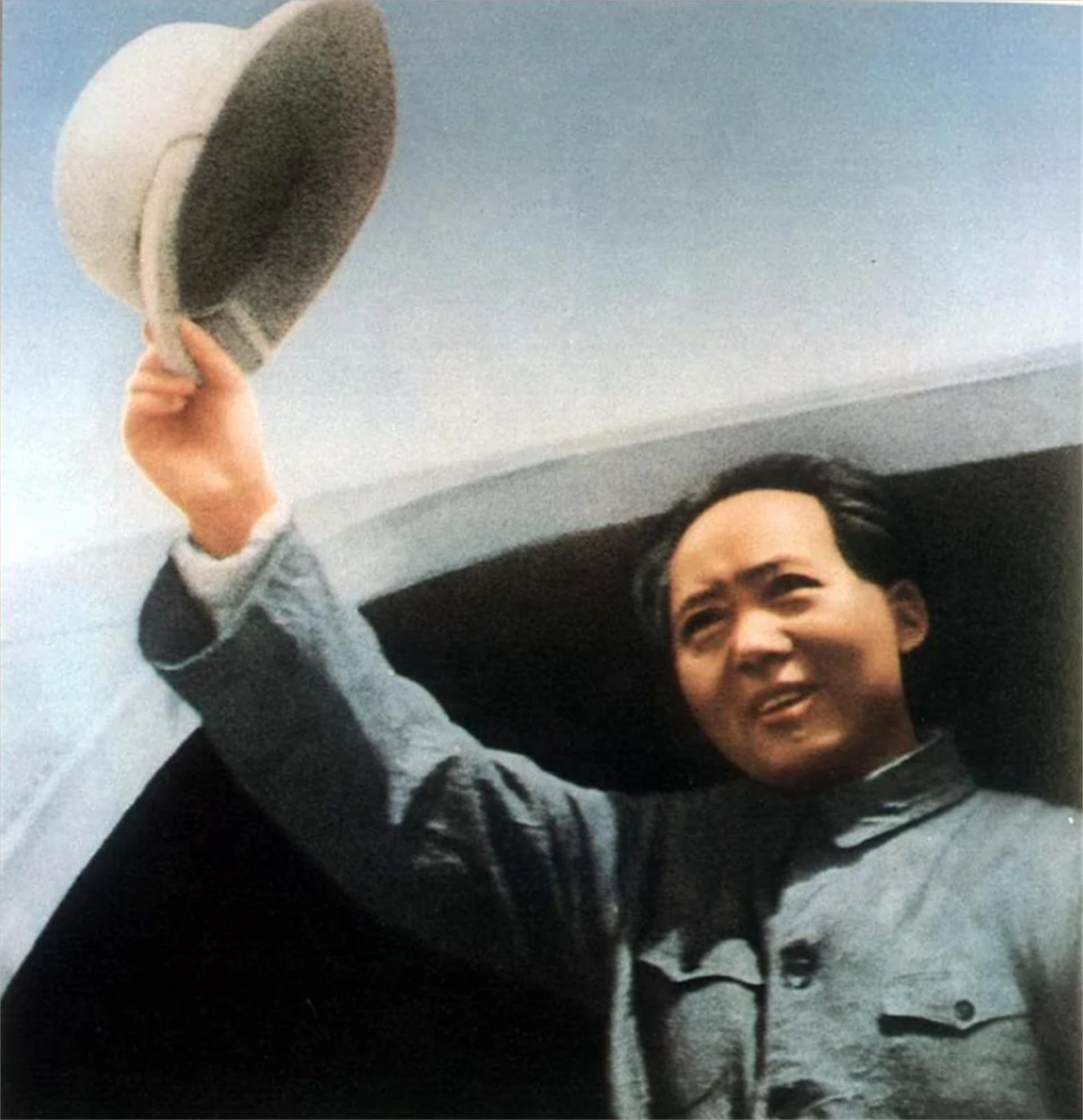 During the Chongqing negotiations, a great man made a move that made ...