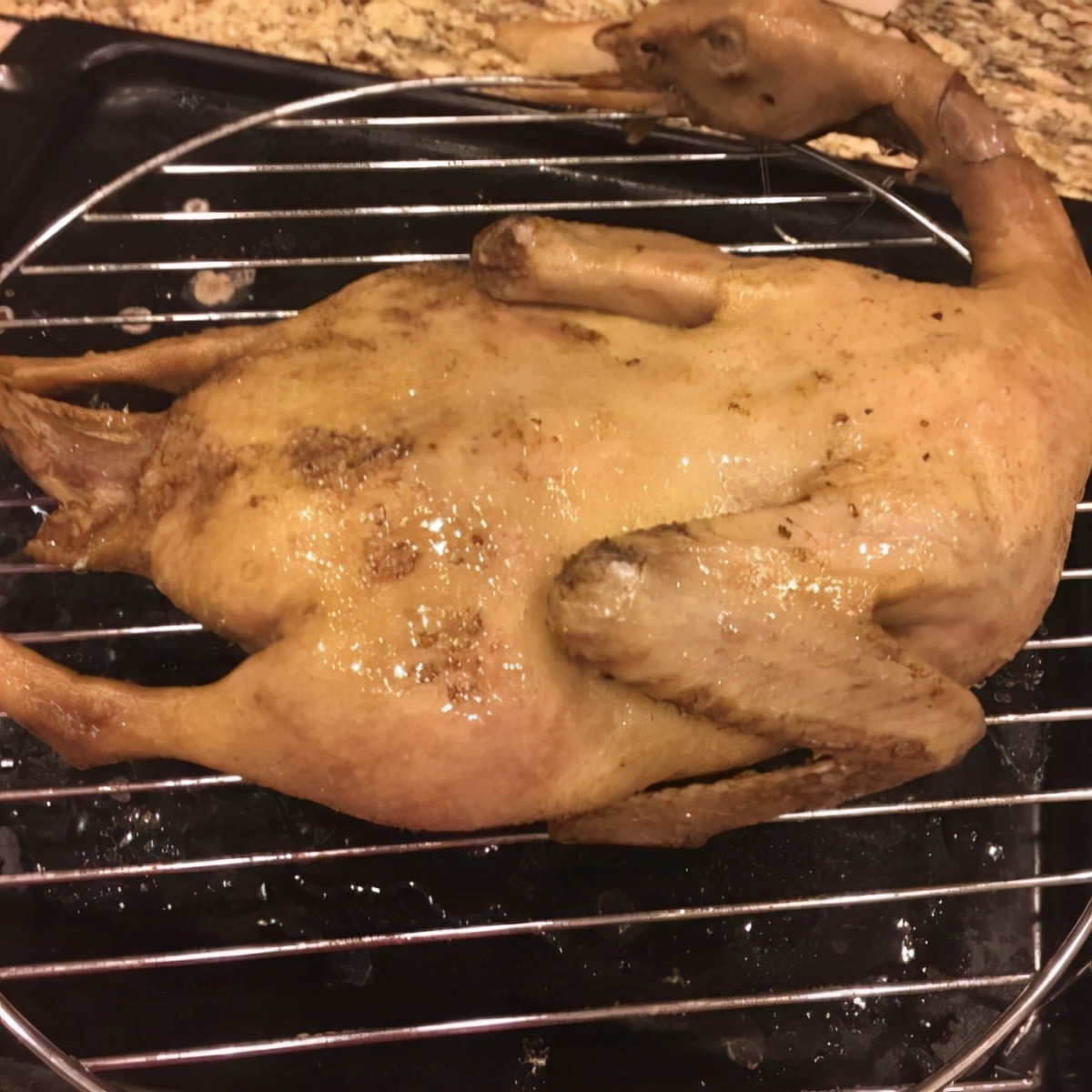 Traditional sweet-scented osmanthus brine duck, full of gravy ...