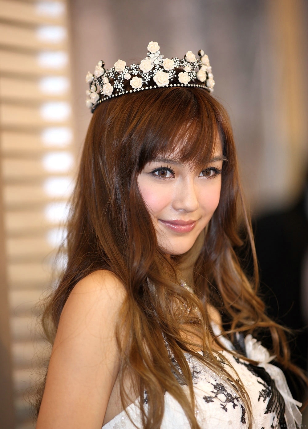 How did Yang Ying, who was promoted to the altar by Huang Xiaoming ...