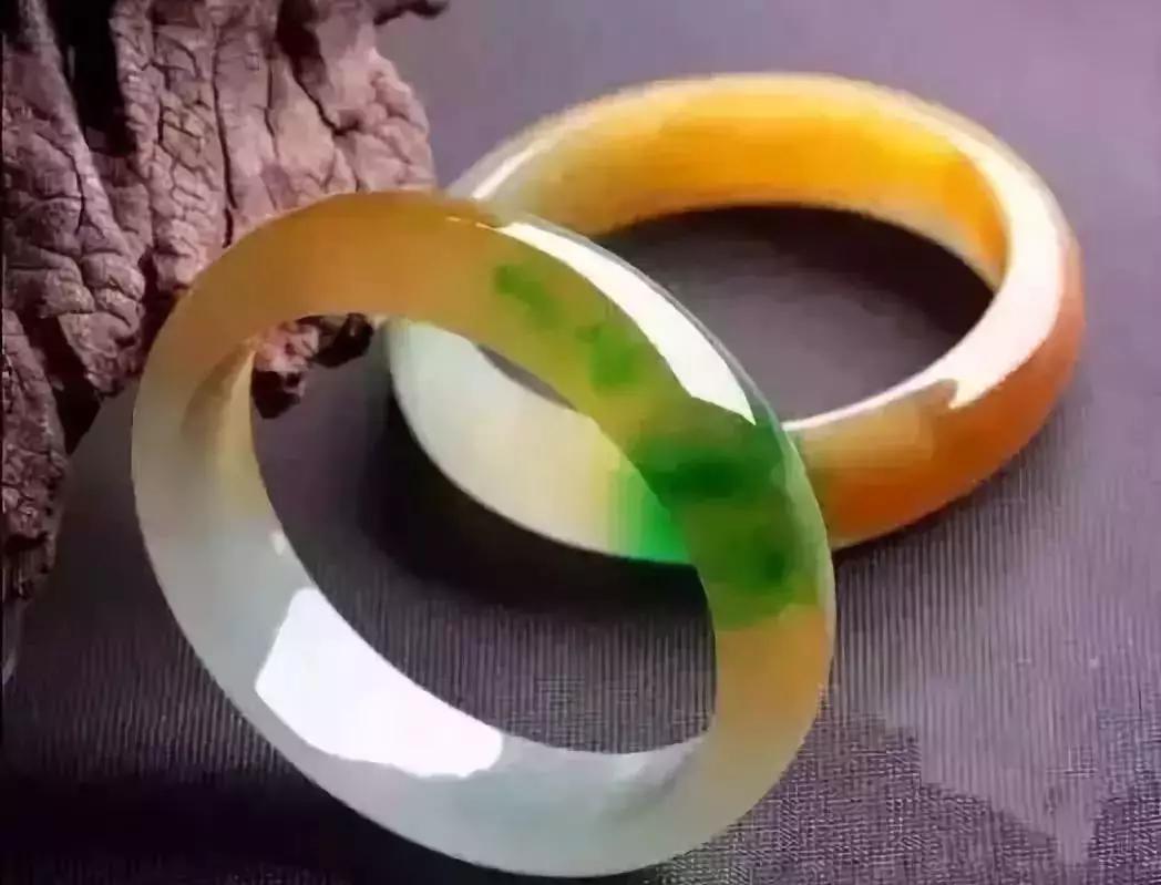 Why is the three-color jadeite worth 10 million so expensive? - iNEWS