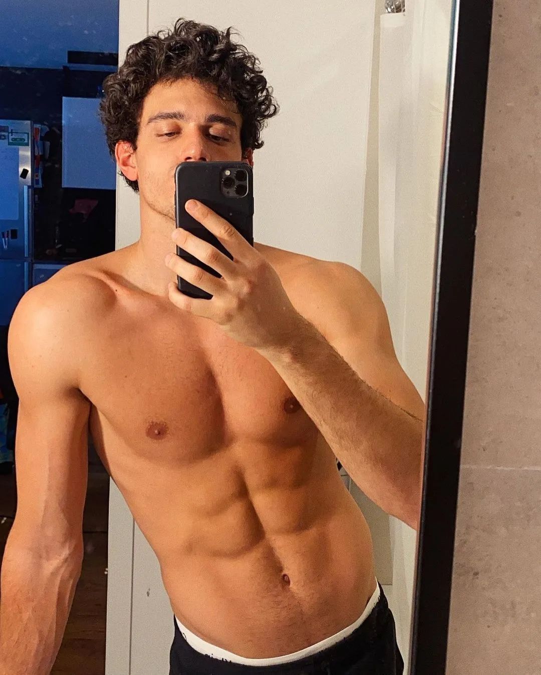 Spanish male model Xavier Serrano finally gained industry recognition ...