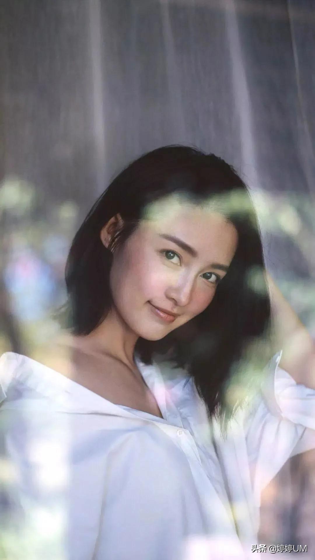 Li Qin, sexy and charming, hot body, beautiful appearance, good-looking ...