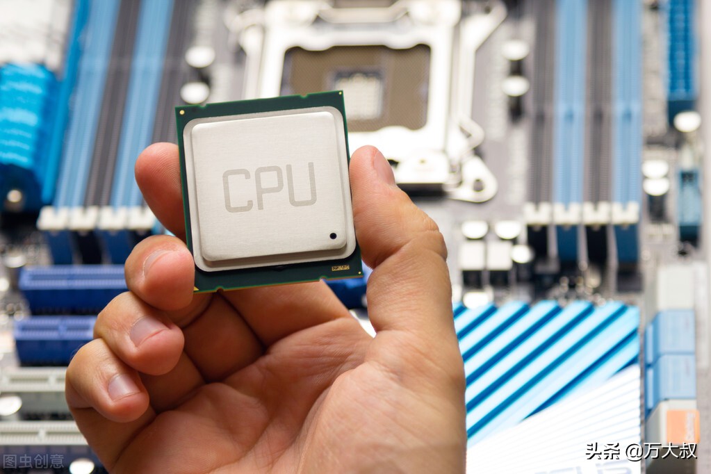 龍芯3A5000即將量產，血統純正100%國產，性能大翻身 - 資訊咖