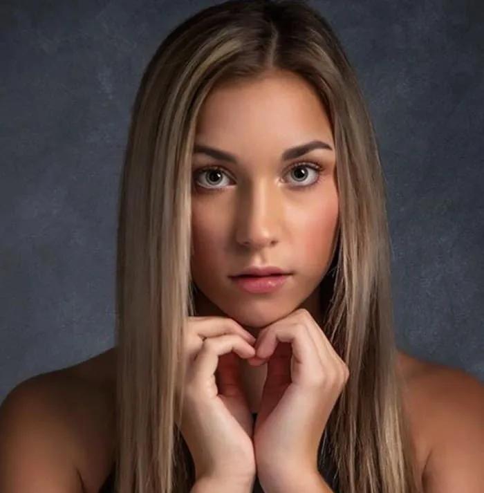 Beautiful actress: Katie Feeney - iMedia