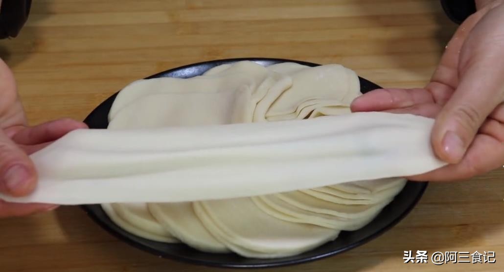 Don't make dumplings with dumpling skins. Try this new method. It will ...