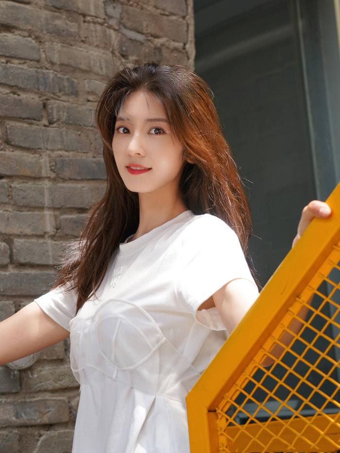 Ma Xinrui, a sweet and lovely new and popular flower - iNEWS