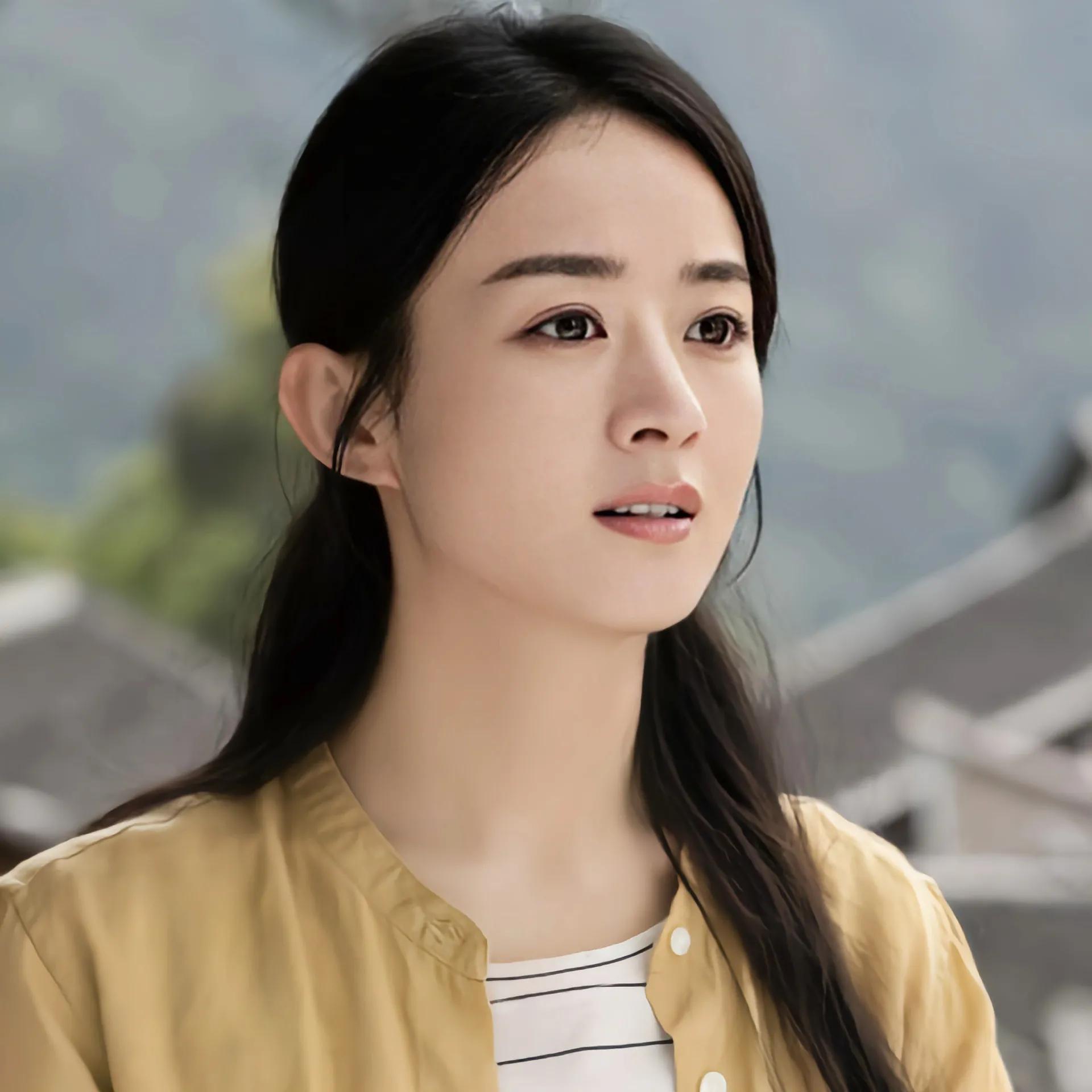 Zhao Liying and Deng Lun were named and praised by CCTV - iNEWS