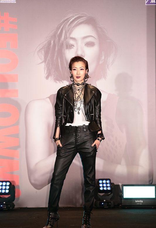 Sammi Cheng still has a "rebellious spirit" at a young age, and his ...