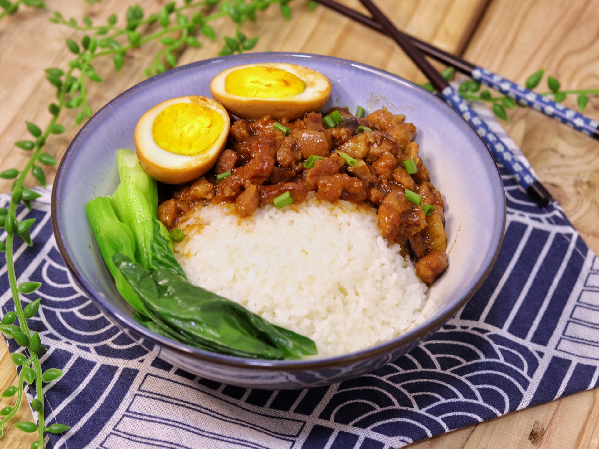 If you want to eat braised pork rice, you can cook authentic Taiwanese ...