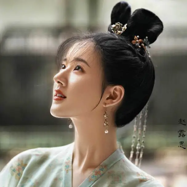 The real sweet girl dress of the fugitive princess - iNEWS