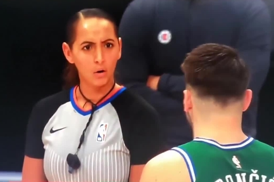 Too seductive!The NBA female referee has a stature, she is 33 years old ...