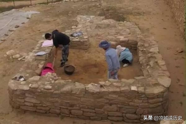 The ancient "sacred beasts" excavated from the Chu Tomb in Xichuan, as ...