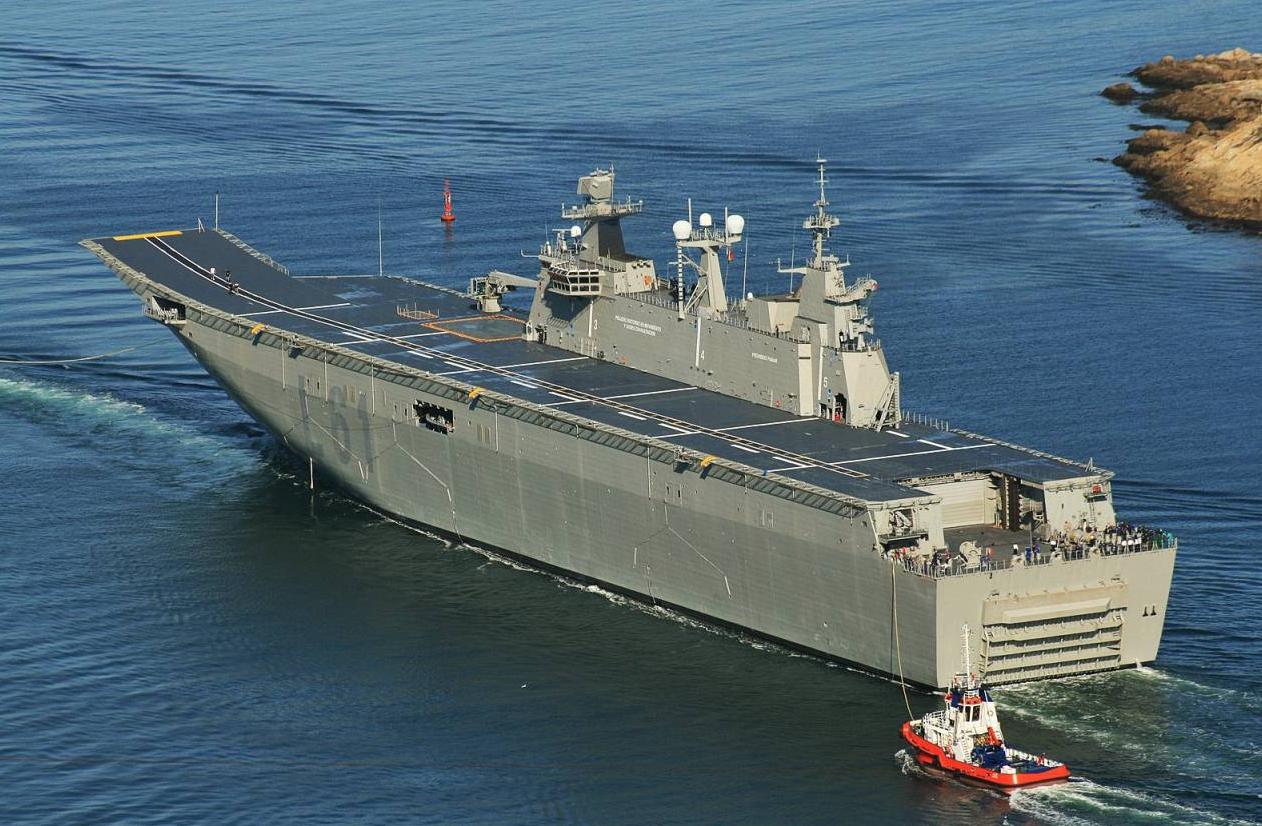 Amphibious assault ships are quite similar to aircraft carriers. Why ...