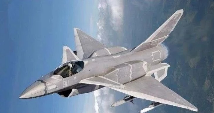 "Perfect Fighter" J-10D will debut? Conformal fuel tanks are used to greatly improve ...