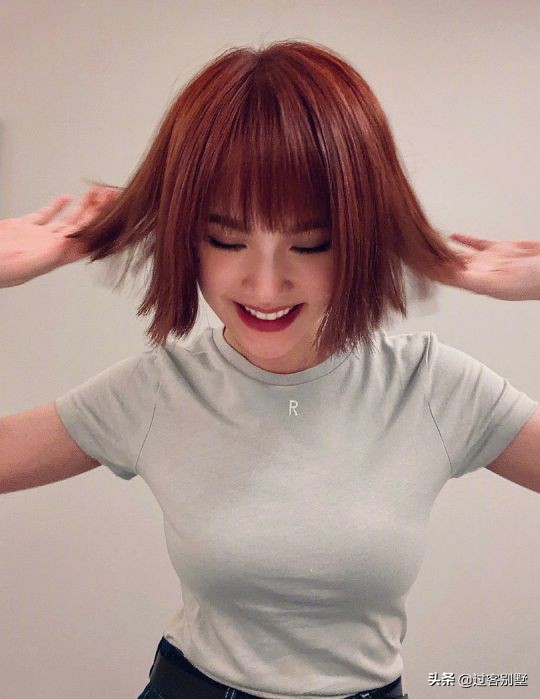 Rainie Yang's new hairstyle has changed to "18-year-old Lolita Girl" in ...