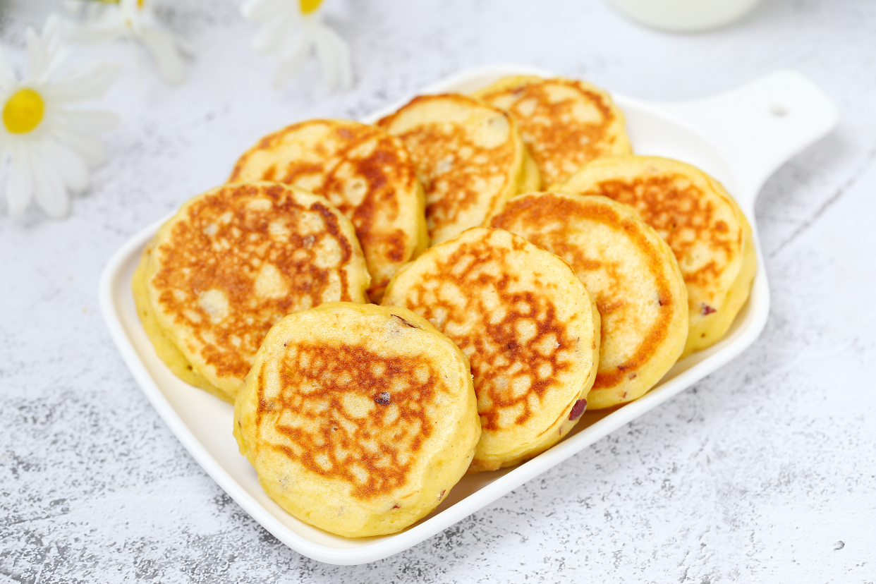 Coarse grain cakes that can be made without touching the noodles with ...