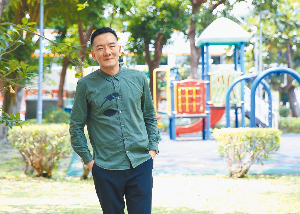 Wan Fang fights against Tan Weiwei after the golden song - iNEWS