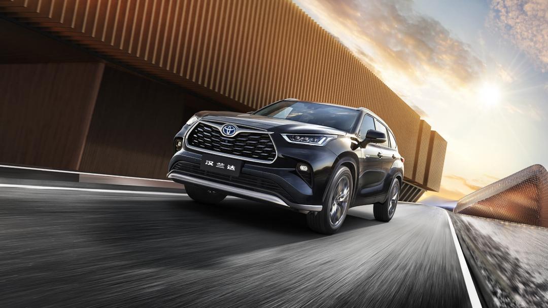 The old Highlander discontinued production of low-end models in August ...