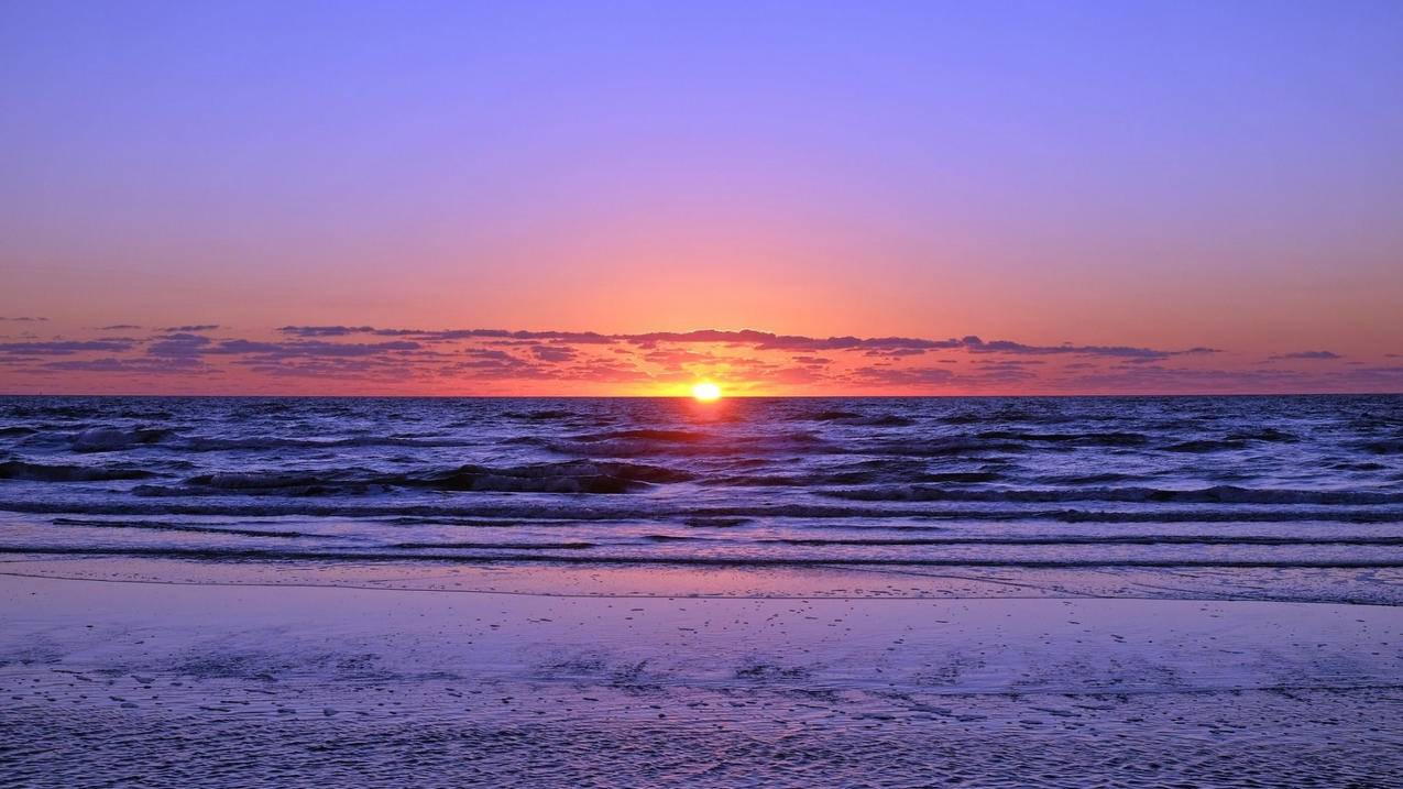 The earth is not round?Millions of people firmly believe that the earth ...