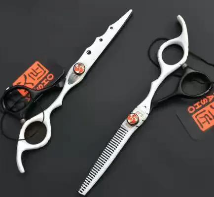 Who invented the first scissors in the world? Scissors 2100 years ago ...