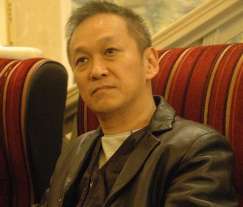 Zeng Zhiwei and Chen Desen run a nursing home to take care of the ...