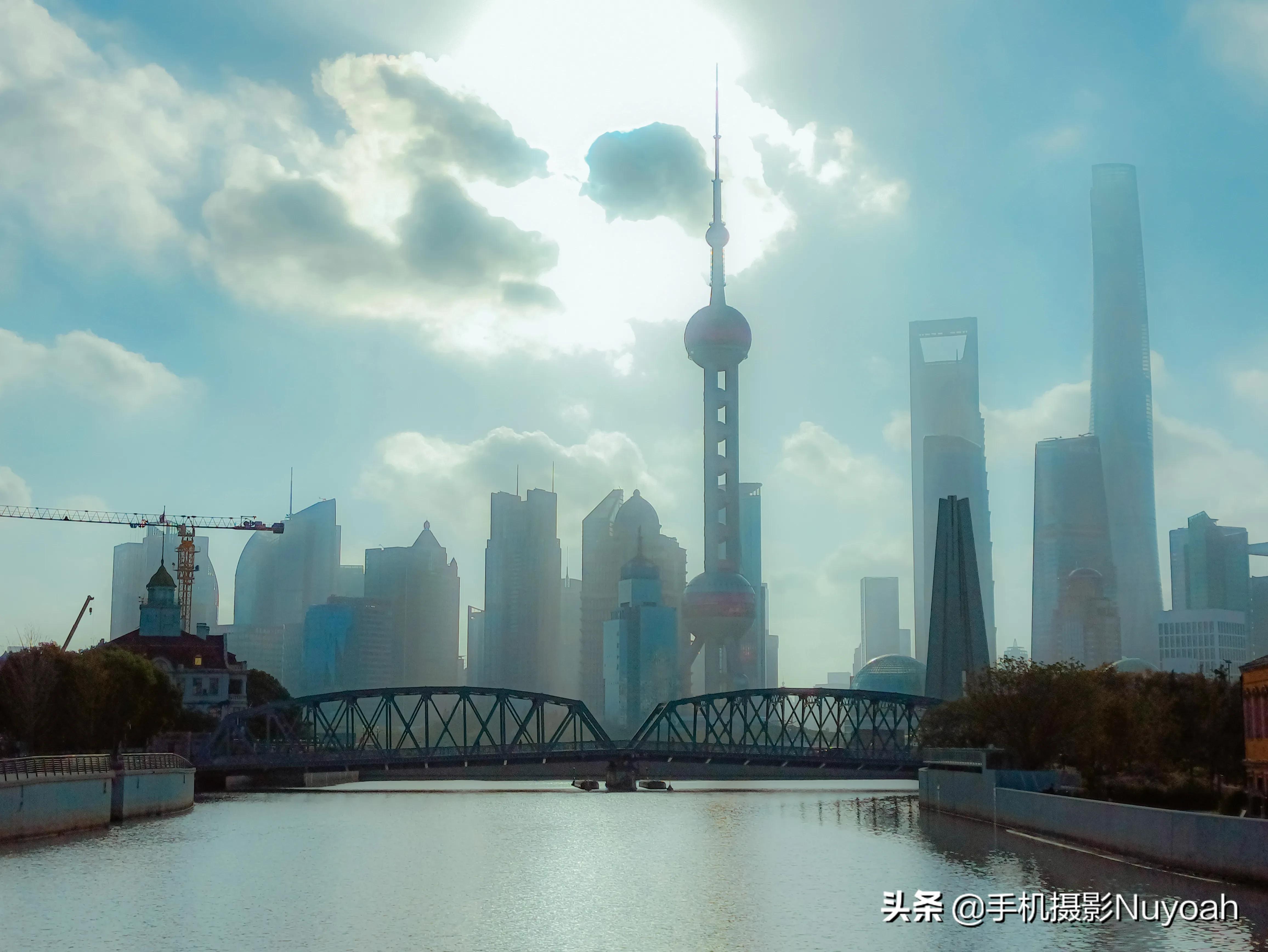 A day of getting up early-Shanghai early morning street shot (1) - iNEWS