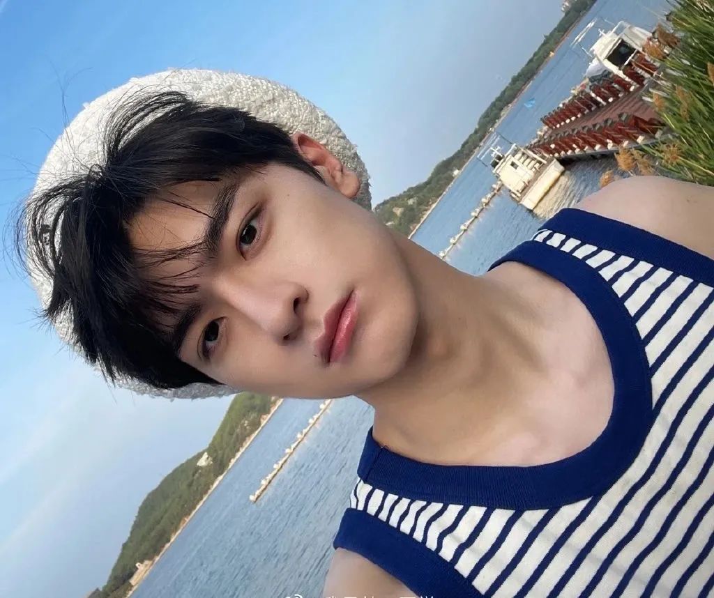 The truth about Yang Mi's breakup; Ou Hao Song Qian's love affair; Lin ...