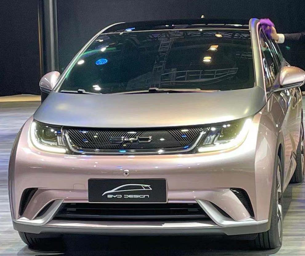 Electric Fit?BYD's pure electric hatchback electric vehicle EA1 debuts ...