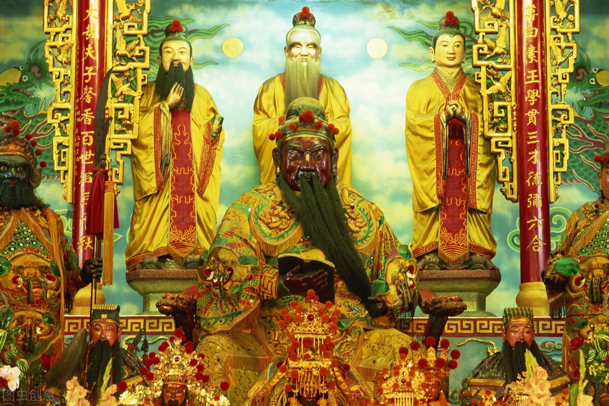 This humble god of Taoism, known as Yuanshi Tianzun is his brother, and ...