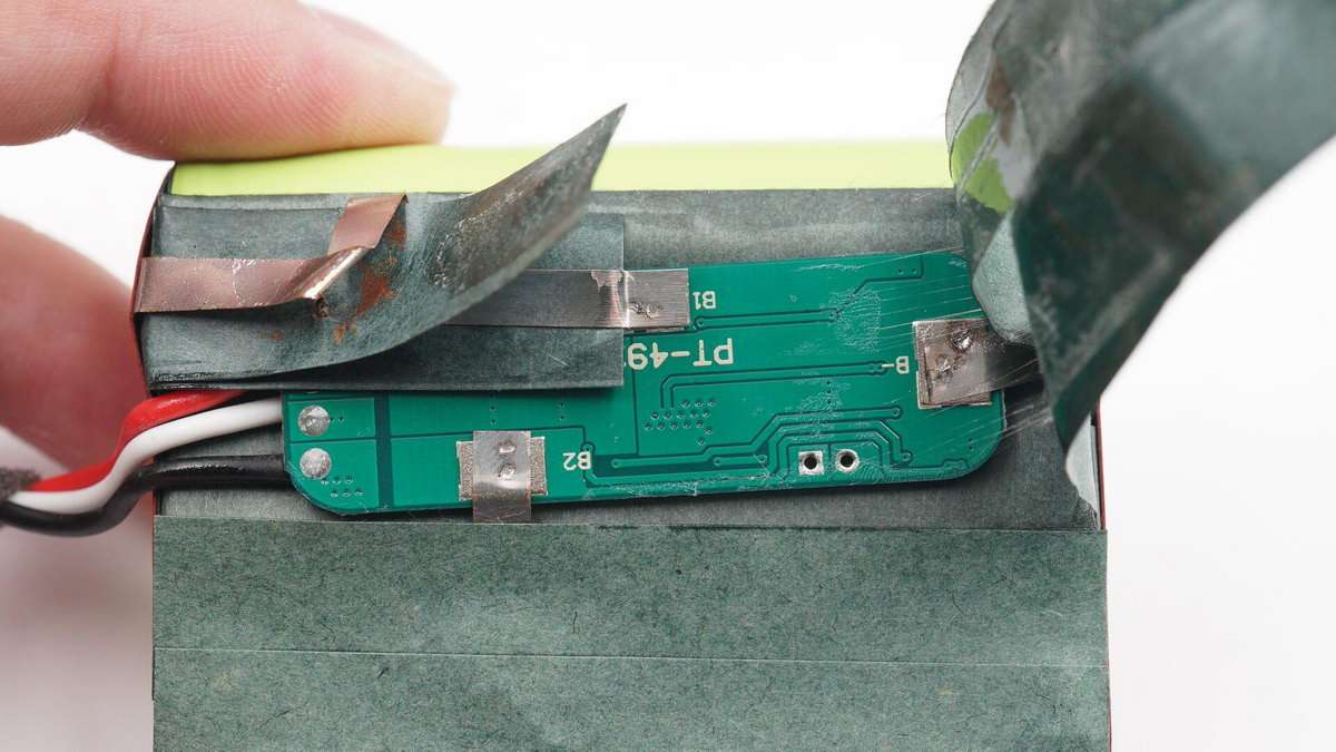 拆解報告：ION AQUABOOM MAX 藍牙音箱 - 資訊咖