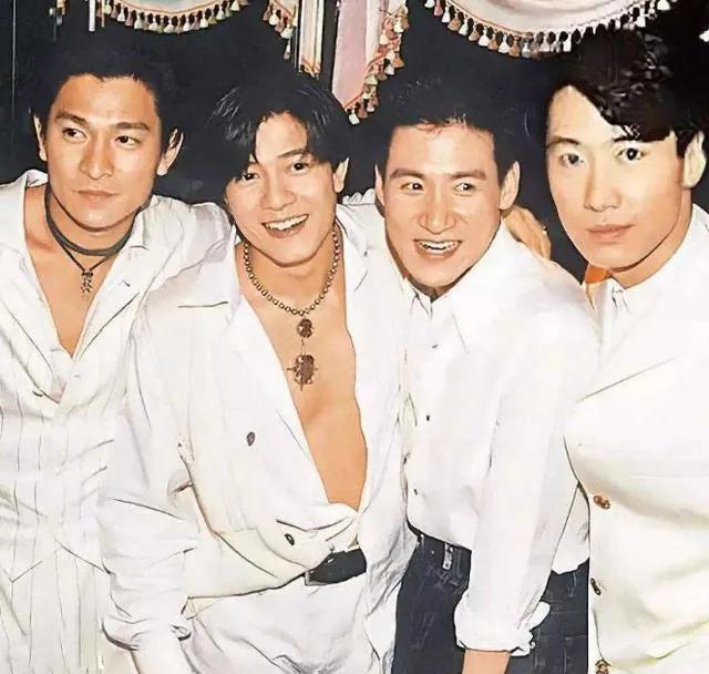 In the golden age of the Chinese music scene in the 1990s, the dawn of ...