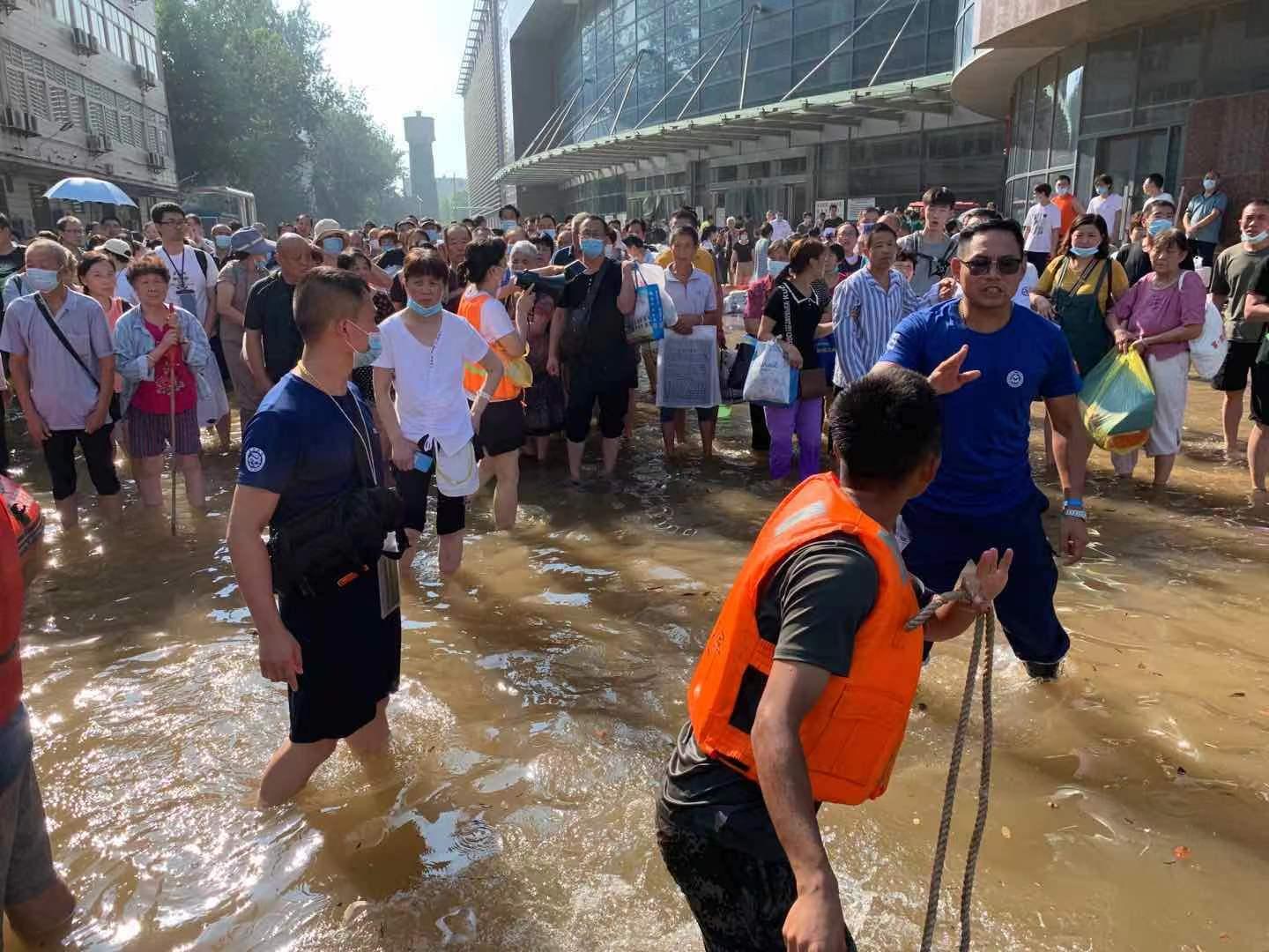 The faces of sentient beings transferred by 10,000 people from Weihui ...