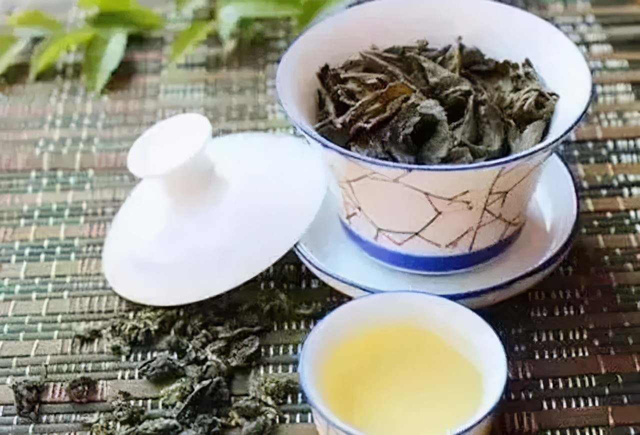 Light tea or strong tea, warm tea or herbal tea, which is more ...