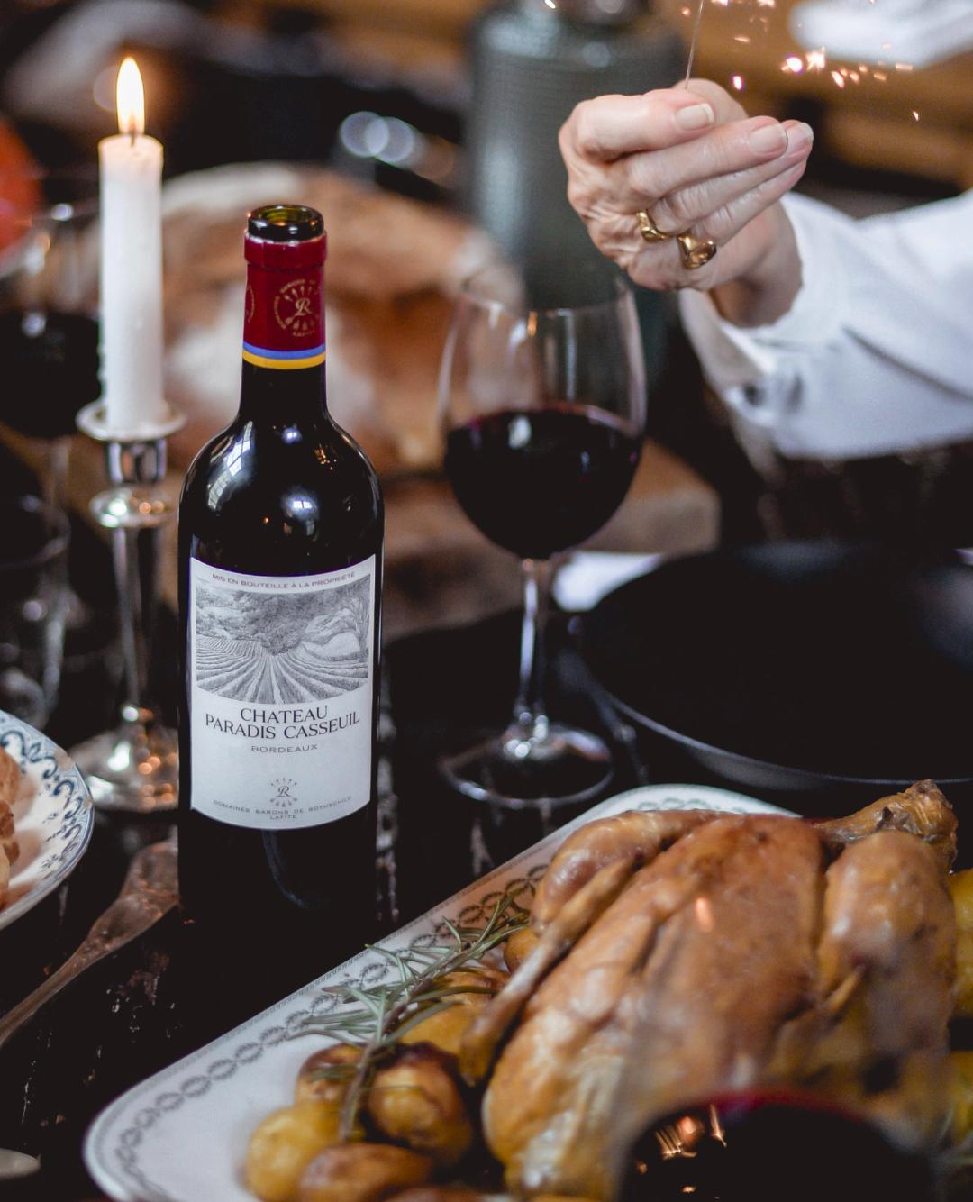 Lafite's "Caesar Paradise Bordeaux Red Wine" first uses the official ...