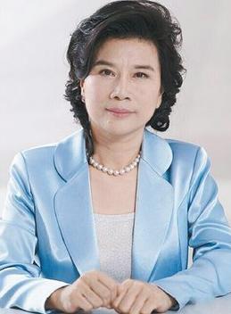 The legend of the business queen "Dong Mingzhu" - iNEWS