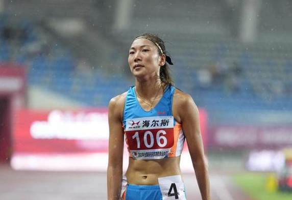 Surprise!The 26-year-old Chinese track and field athlete sets a new ...