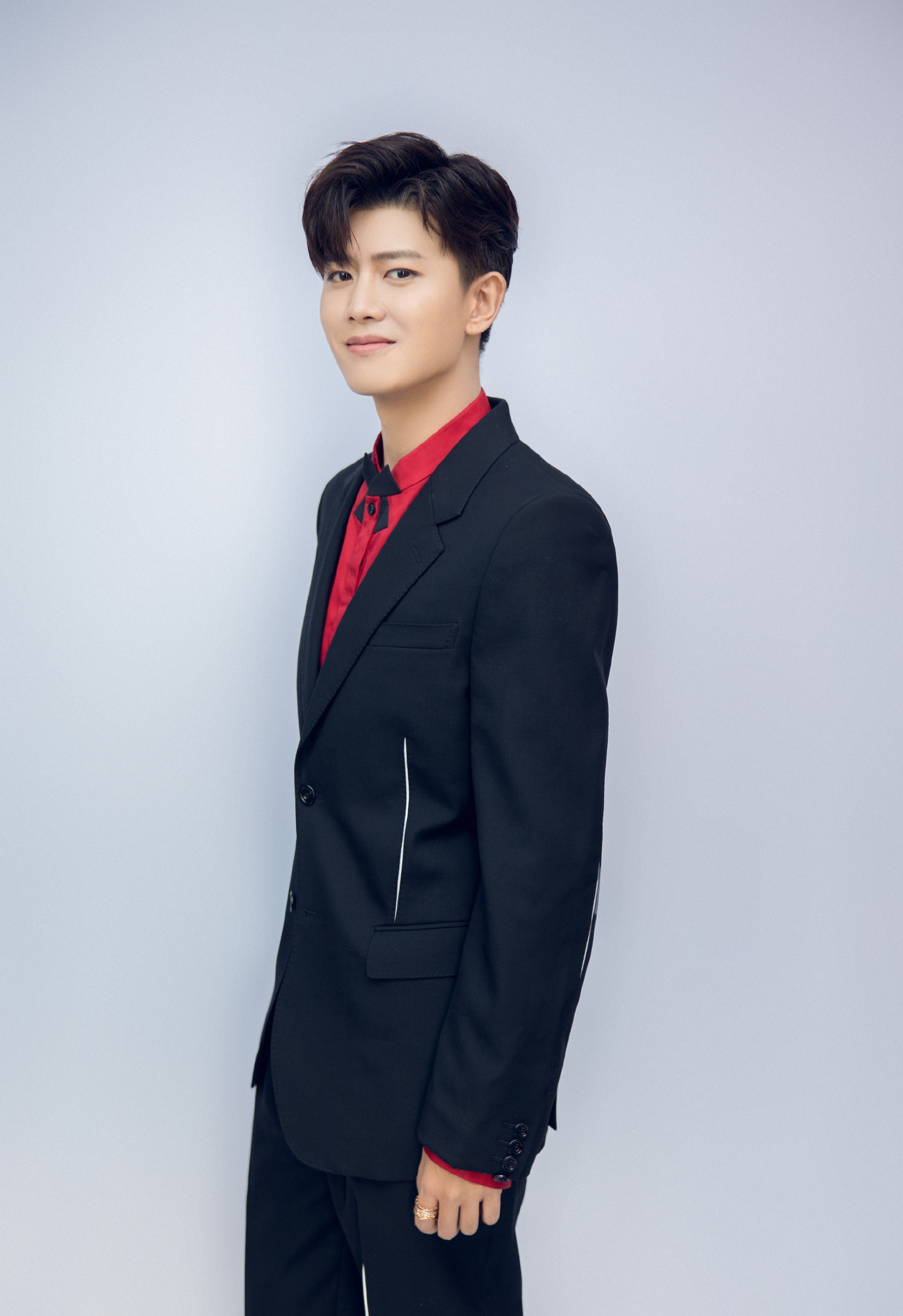 Liu Haoran Ren Jialun interprets autumn and winter fashion jackets ...