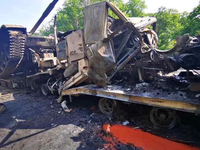 World Military Trailer Series 4: Rear-end collision as soon as the ...