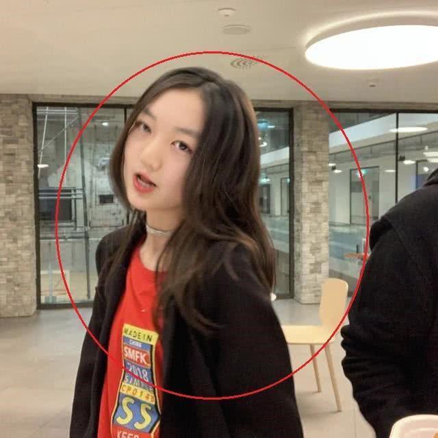 Li Yan eats hot pot on Dragon Boat Festival, stepmother Haiha Jinxi is ...