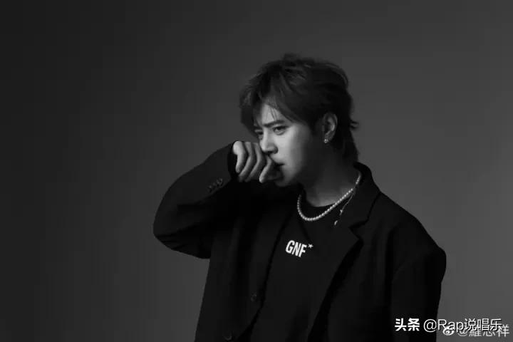 Show Luo comes back with a new song, still want to enter the field of ...