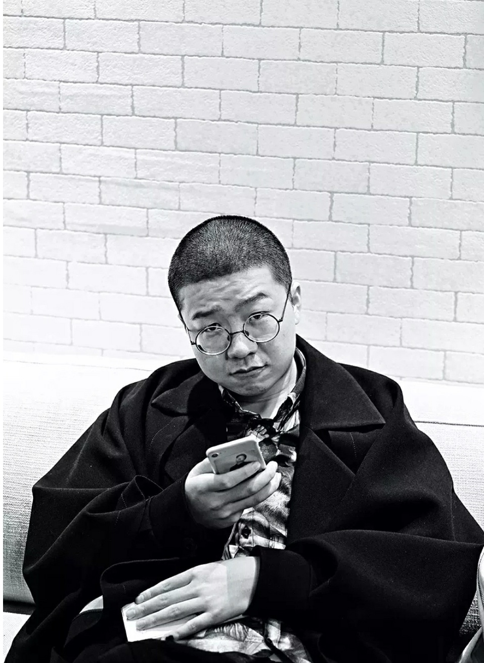 Li Dan frequently speaks for "mourning culture", saying that the world ...