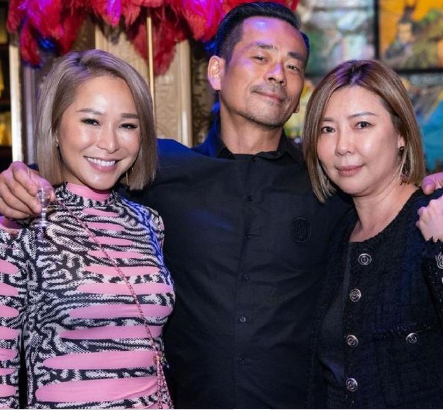 Xi Mihua and his wife celebrated their godmother's birthday, and Zhang ...